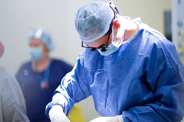 Breast Reduction Surgery Melbourne | Associate Professor Dean White